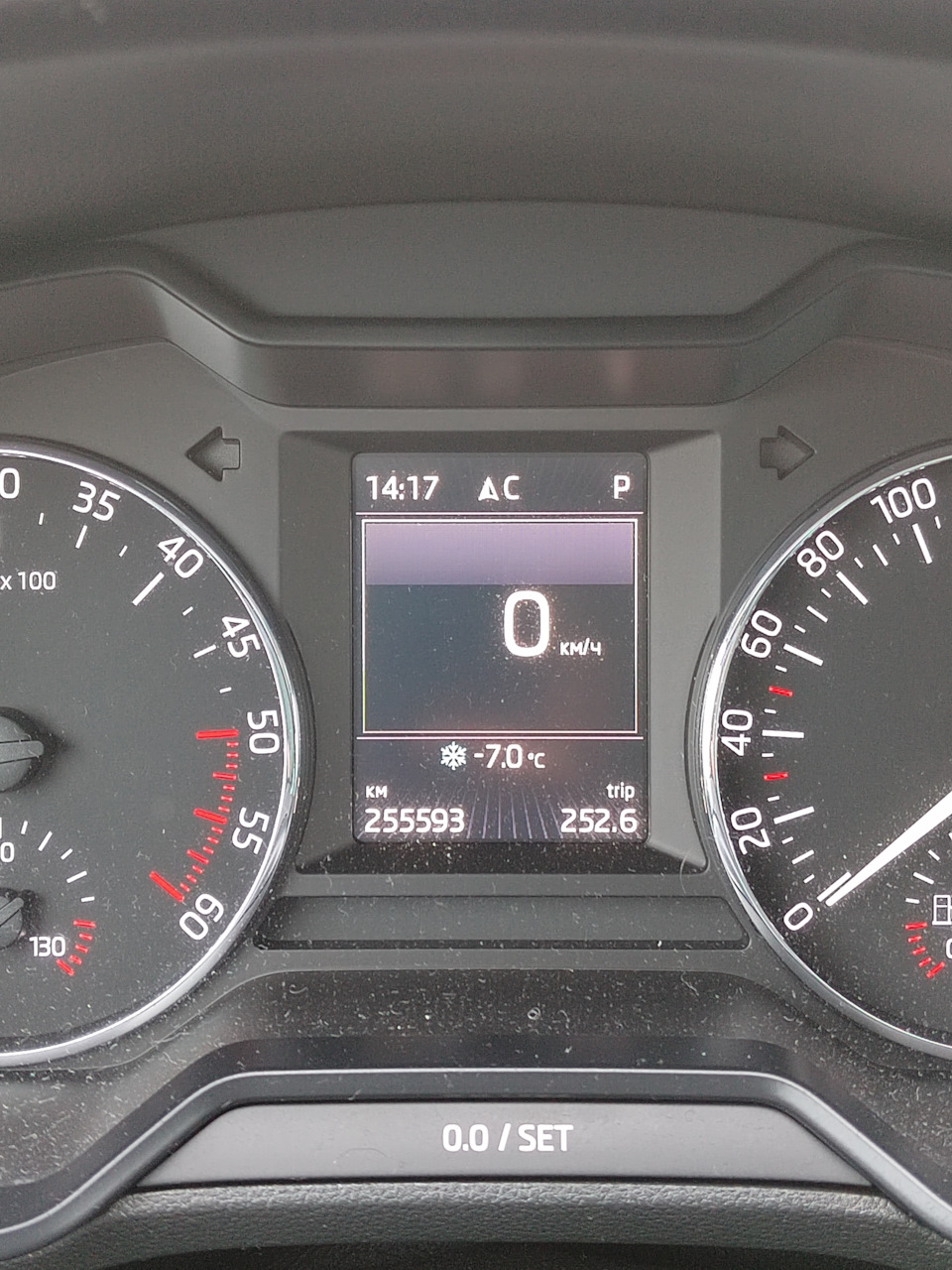 Замена масла ТО 2 — Skoda Octavia Combi A7 Mk3 2 л 2016 года своими