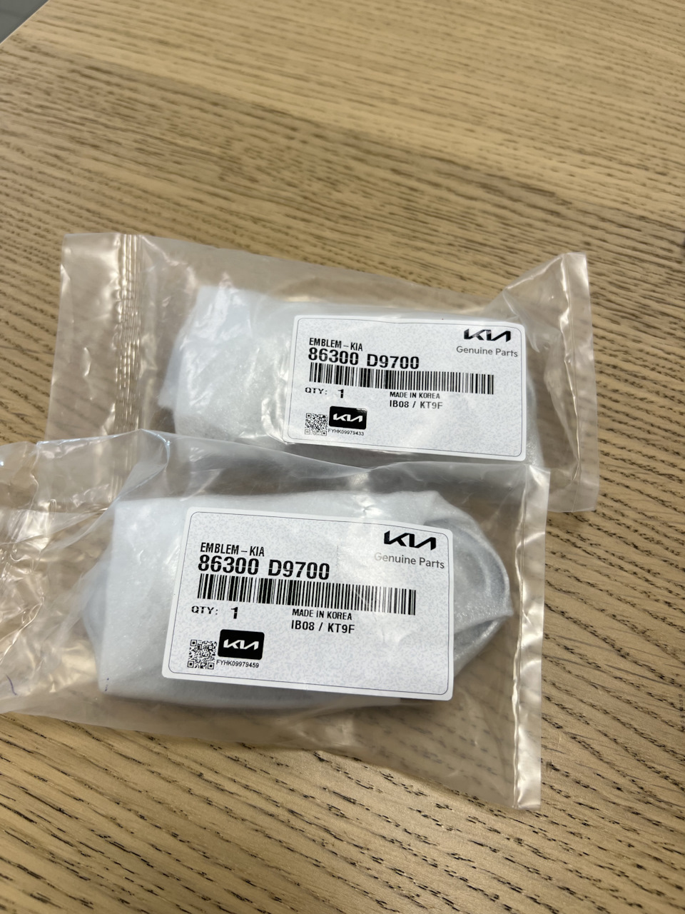 86300D9700 Эмблема декоративная пластиковая "kia" KIA HYUNDAI ...