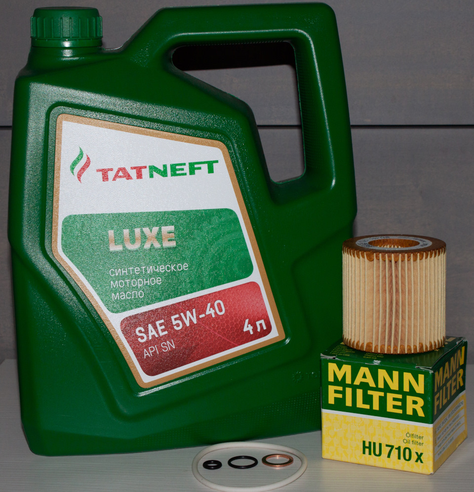 Расходники. ТАТНЕФТЬ LUXE 5W40 SN. — Skoda Fabia Mk2, 1,2 л, 2013 года ...