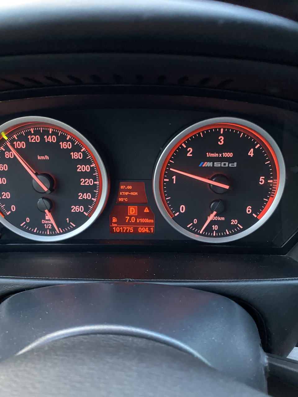 Замена подкачивающего насоса — BMW X5 (E70), 3 л, 2012 года | своими руками | DRIVE2