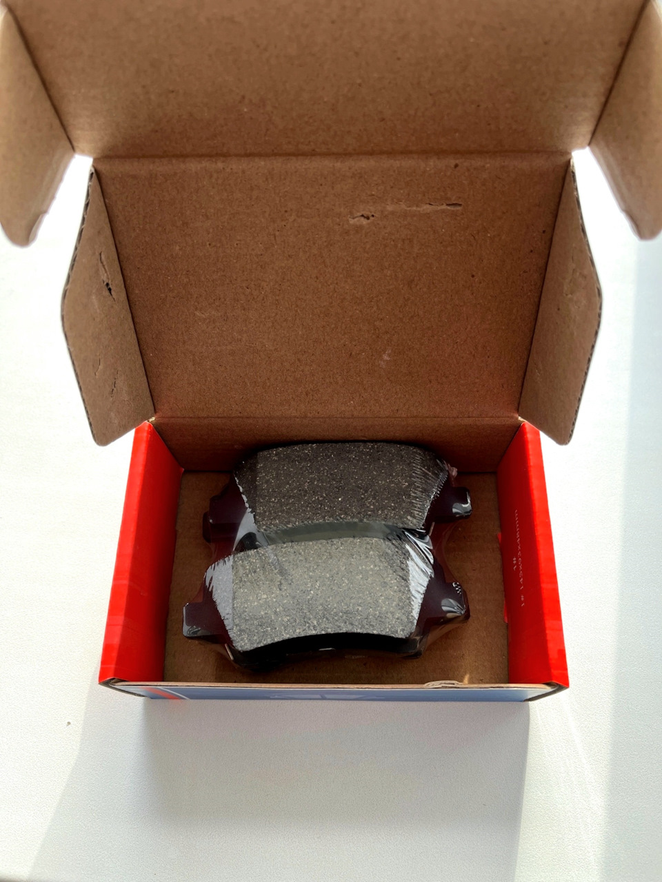 Покупка задних тормозных колодок GRIFF TECH. Подготовка к лету. — Hyundai Solaris (1G), 1,4 л ...