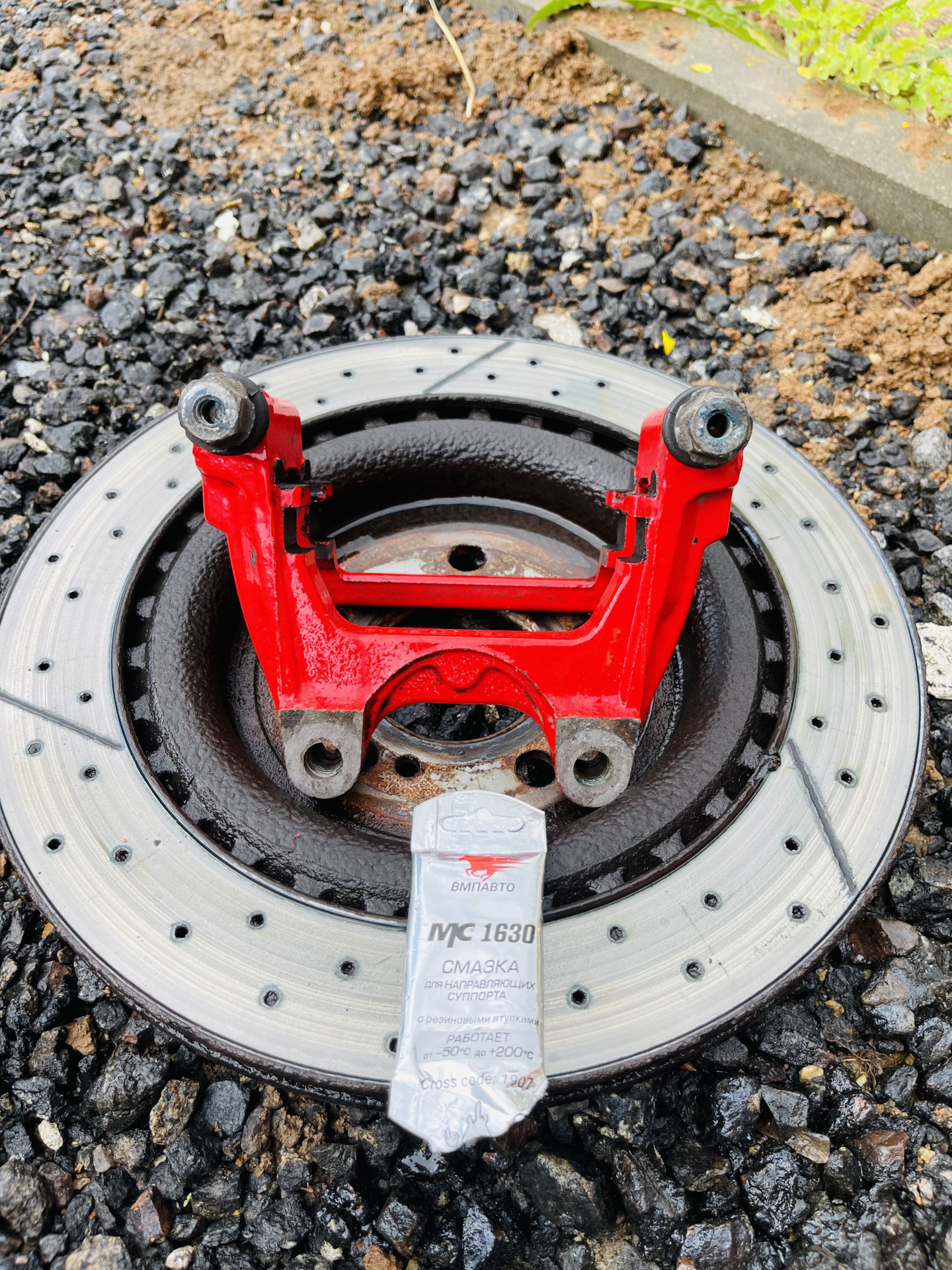 ТО 136 000, замена задних тормозов — Mercedes-Benz CLA 45 AMG (C117), 2 ...