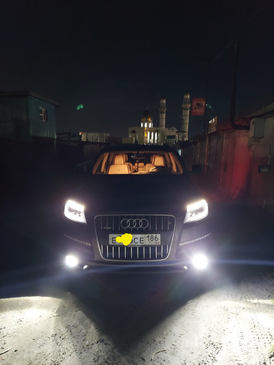 Светодиоды в птф — Audi Q7 (1G), 3 л, 2012 года | стайлинг | DRIVE2