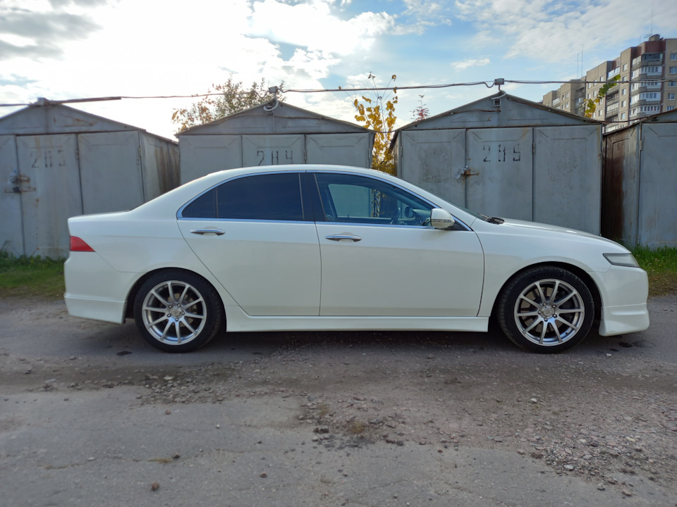 Стойки Modulo — Honda Accord (7G), 2,4 л, 2007 года | тюнинг | DRIVE2