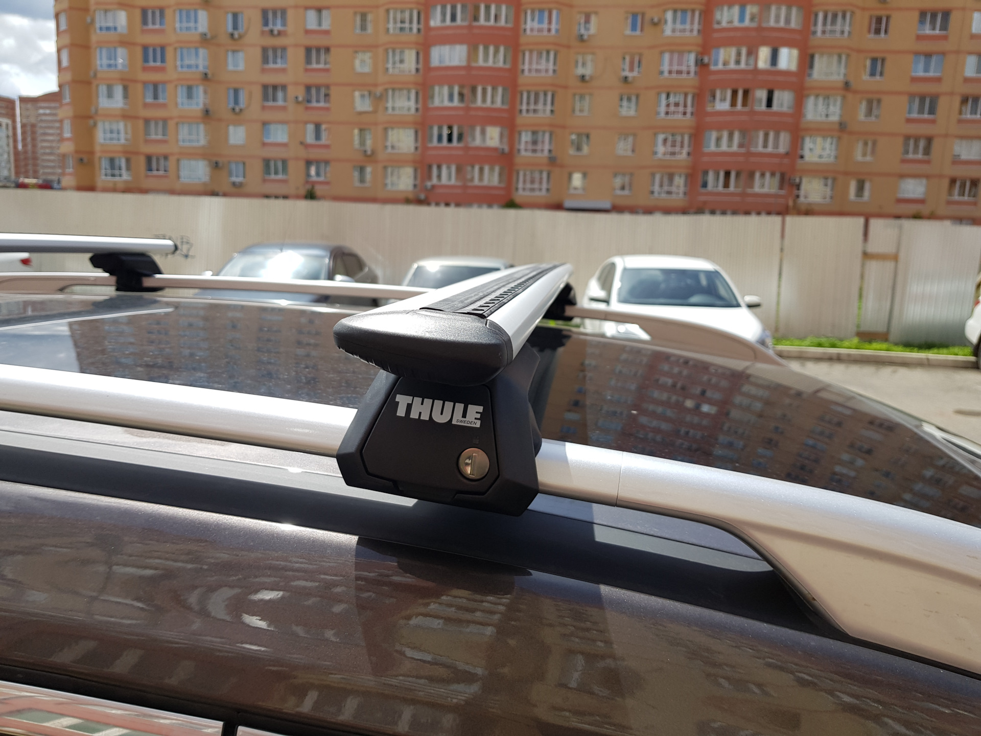 Дуги от Thule — Nissan X-Trail III (t32), 2,5 л, 2021 года | аксессуары | DRIVE2