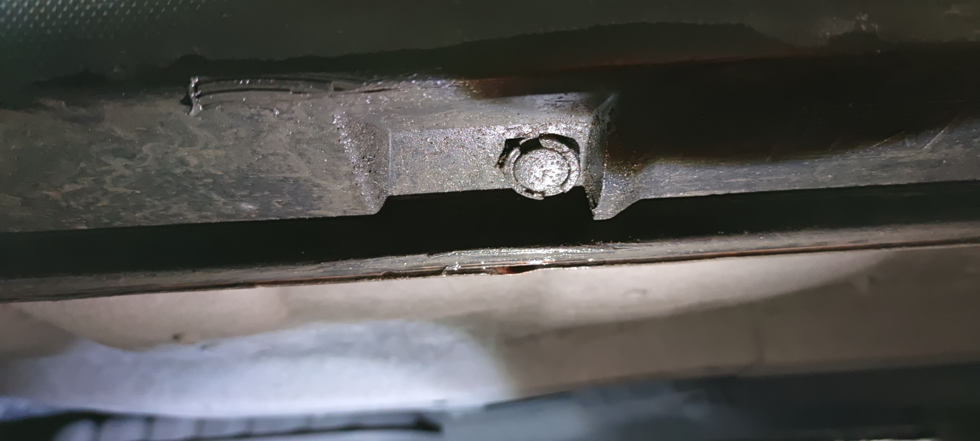 Замена накладки правого порога — Subaru XV (1G), 2 л, 2012 года ...