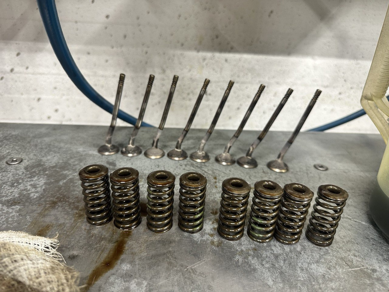 Обрыв зубье ремня распред валов — Skoda Fabia Mk2, 1,4 л, 2008 года ...