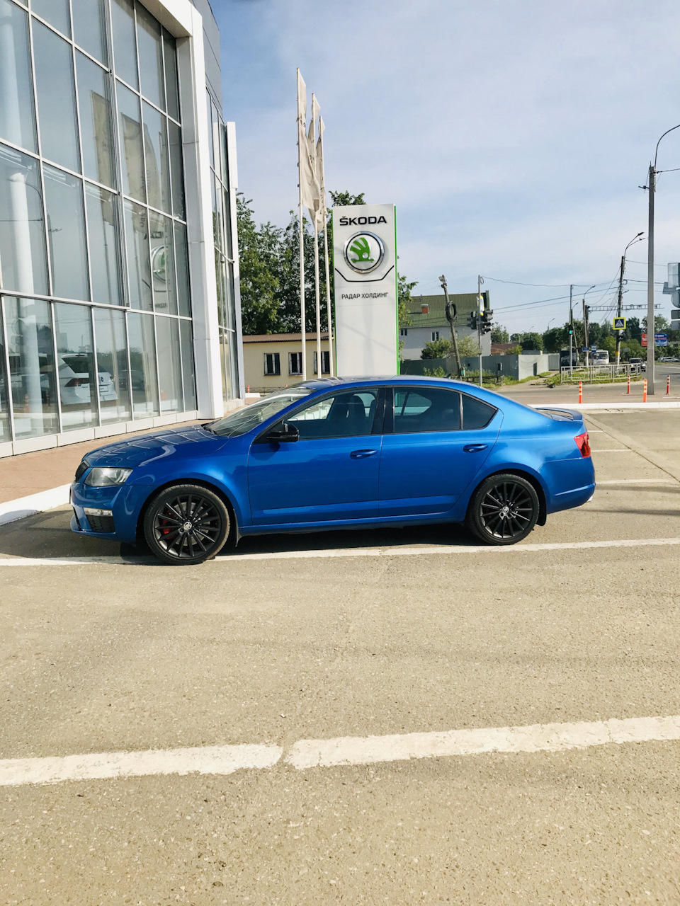 Замена тормозных дисков и колодок — Skoda Octavia Rs A7 Mk3 2 л 2014