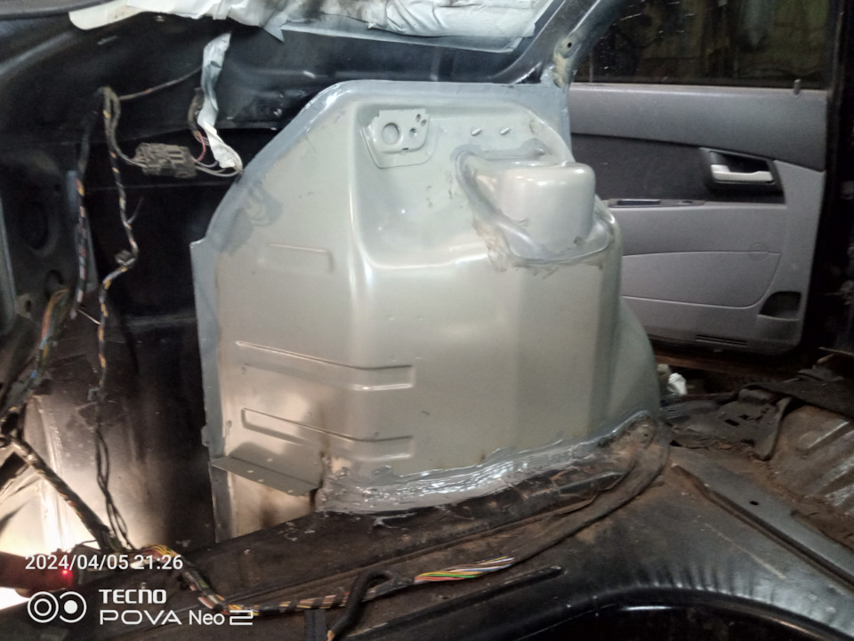 Приора, заварил левый стакан — Lada Приора седан, 1,6 л, 2009 года ...