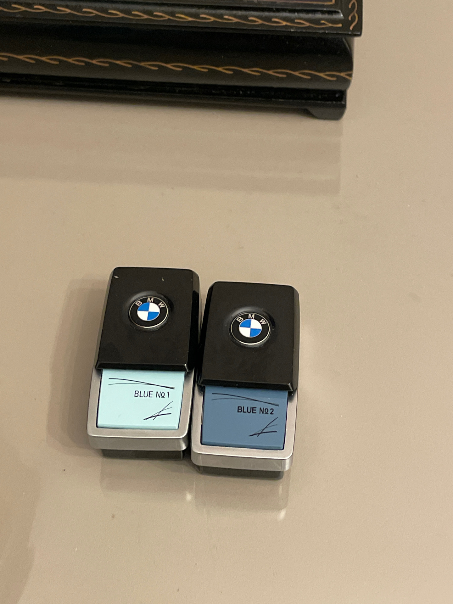 13. Заправка картриджей AmbientAir — BMW 6 series GT, 3 л, 2021 года ...