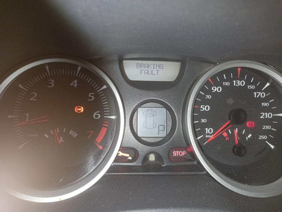 Прошу помощи — Renault Megane II, 1,6 л, 2007 года | электроника | DRIVE2