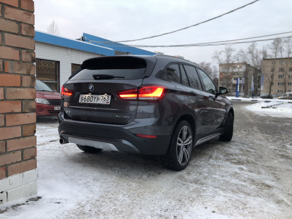 Рассуждения о… "Пакет светотехники", опция S563 — BMW X1 (F48), 2 л ...