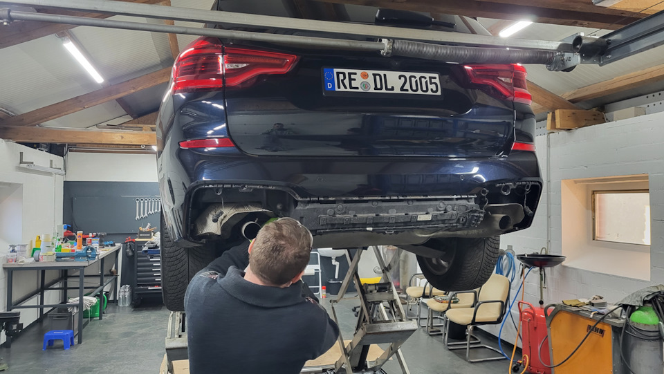Замена выхлопа на 40d — BMW X3 (G01), 3 л, 2020 года | тюнинг | DRIVE2
