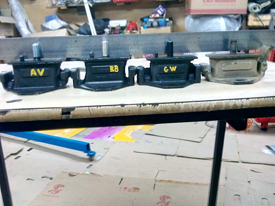 95473219 Накладка бампера под номерной знак / Chevrolet Cruze 10~ GM ...