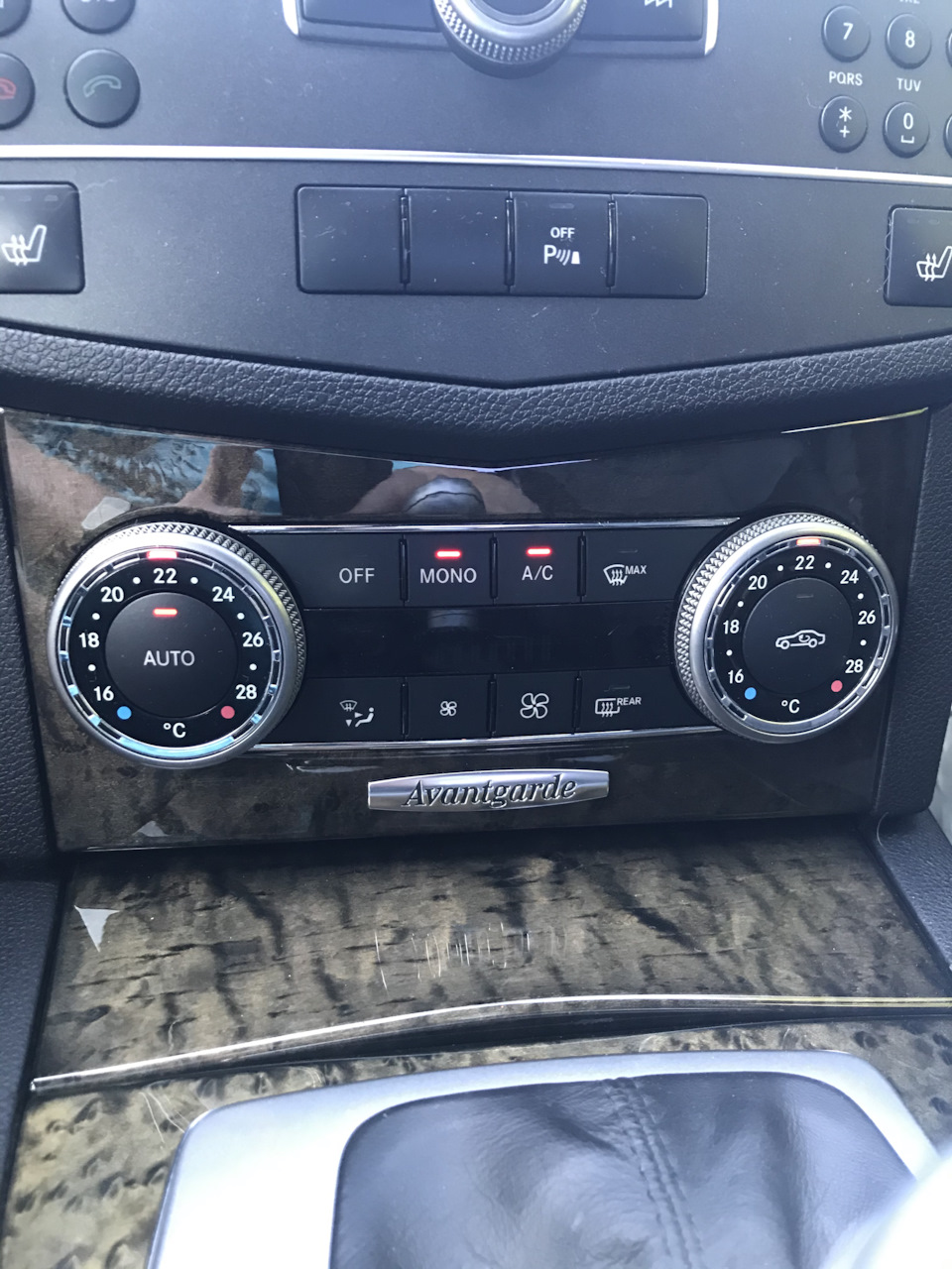 Декоративные вставки салона — Mercedes-Benz C-Class (W204), 1,8 л, 2010 ...