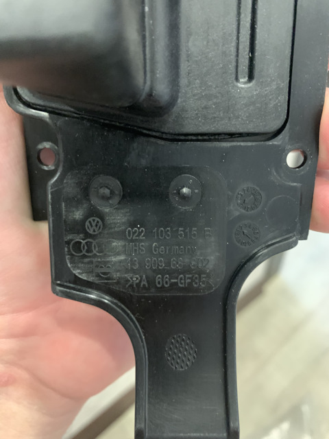 022103515B Маслоотделитель VAG | Запчасти на DRIVE2