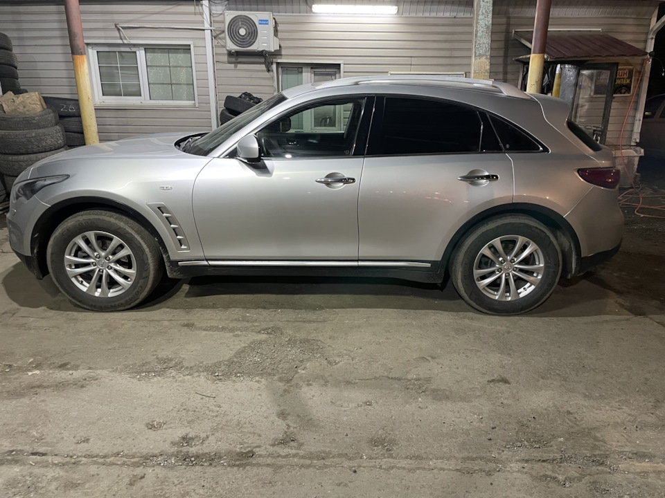 Обновление колёс — Infiniti FX (2G), 3,5 л, 2009 года | стайлинг | DRIVE2