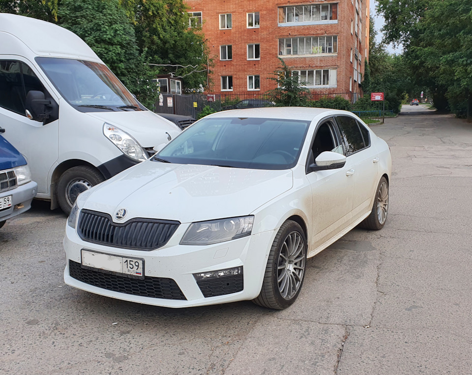 Бампер от RS установлен! — Skoda Octavia A7 Mk3, 1,8 л, 2016 года ...