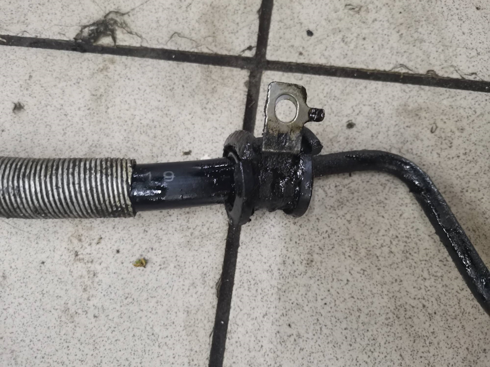 Трубка ГУРа высокого давления — Mitsubishi Lancer X, 1,8 л, 2008 года ...