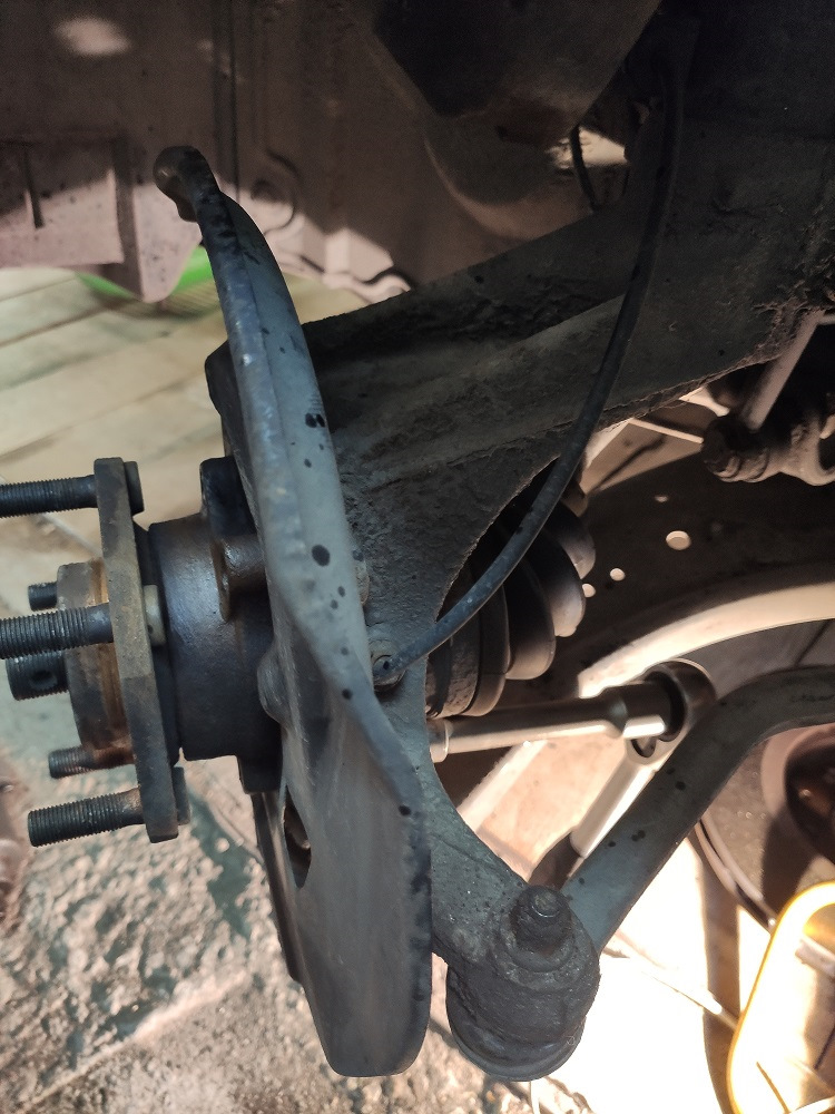 Передняя левая ступица. ILJIN IJ143035. 136819 км — Nissan X-Trail III ...