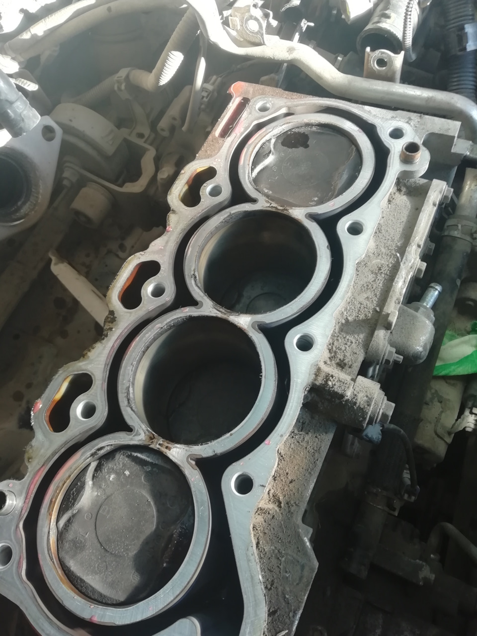 Замена прокладки ГБЦ на двигателе 1ZR-FE (Toyota corolla Е150) — Toyota ...