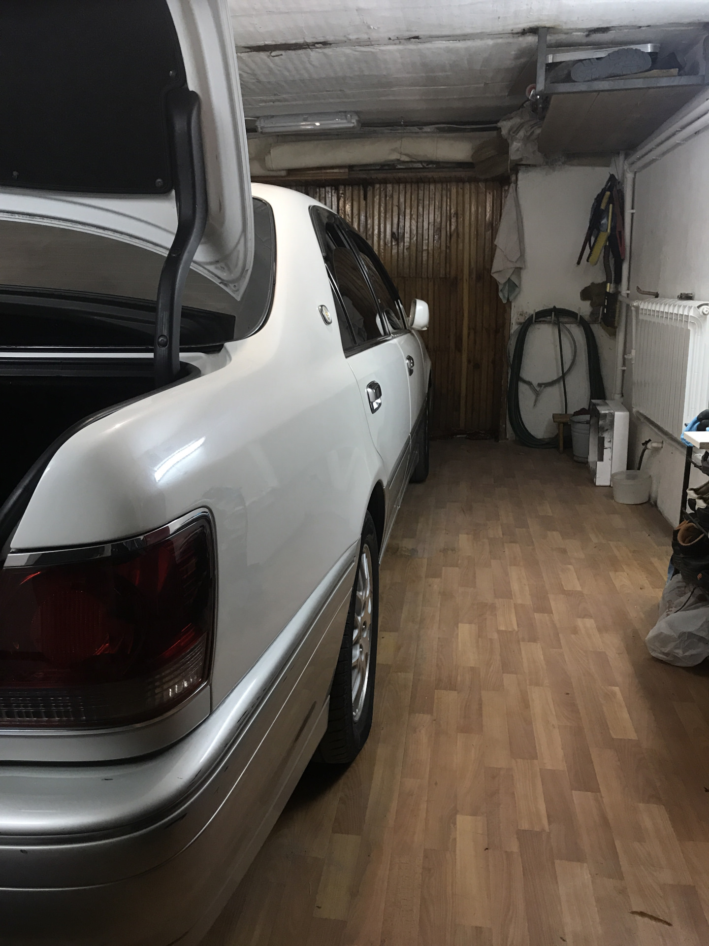 Проставки 20 мм в круг Toyota Crown 175 — Toyota Crown (S170), 3 л ...