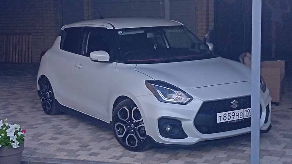 Suzuki Swift (4G) 1.4 бензиновый 2017 | Стриж zc33s )))) на DRIVE2