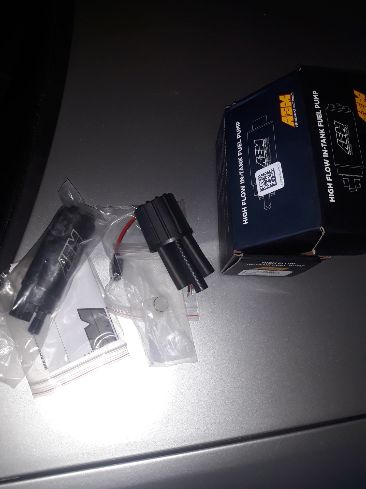 AEM бензонасос. — Audi S6 (C5), 4,2 л, 2000 года | тюнинг | DRIVE2