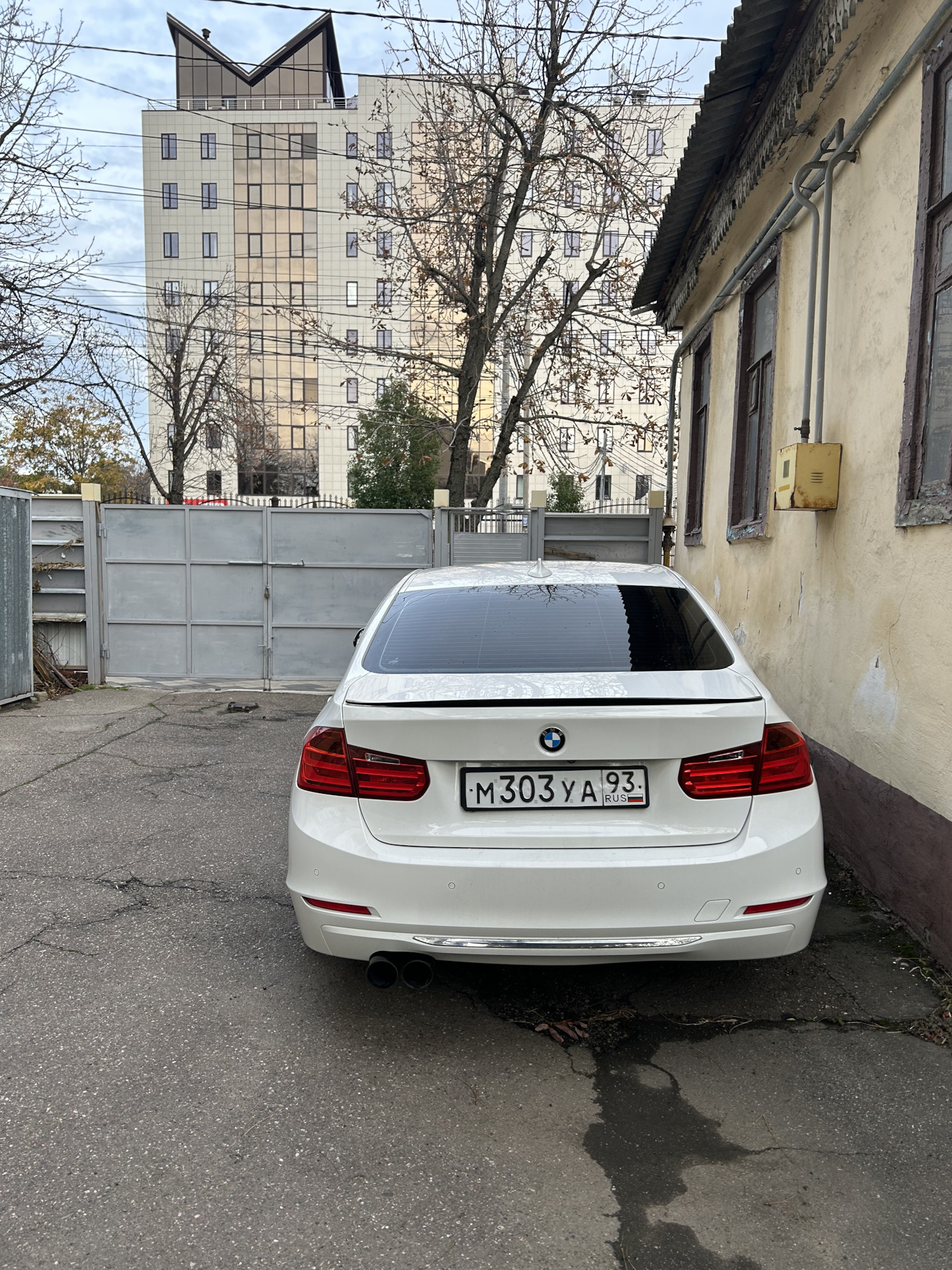 Спойлеру быть! — BMW 3 series (F30), 1,6 л, 2013 года | запчасти | DRIVE2
