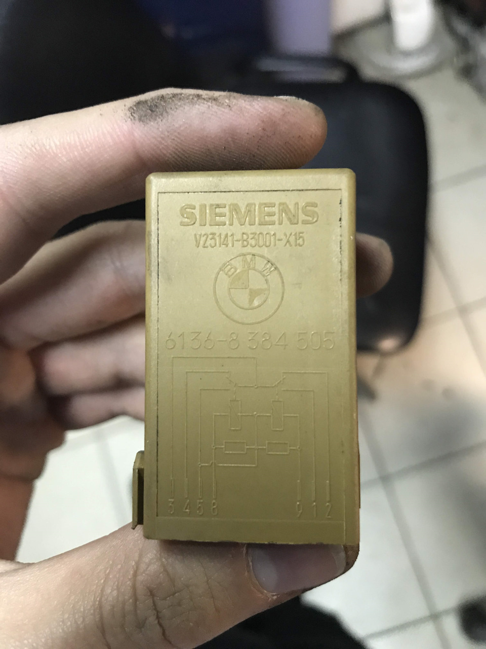 61368384505 Сдвоенное реле grьnbraun BMW | Запчасти на DRIVE2