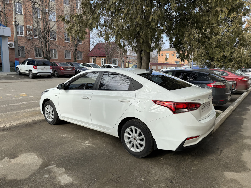 Оригинальные диски R15 на зиму. — Hyundai Solaris (2G), 1,6 л, 2018 ...