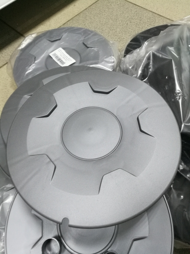 Колпачки на колеса . — Lada Ларгус, 1,6 л, 2015 года | стайлинг | DRIVE2