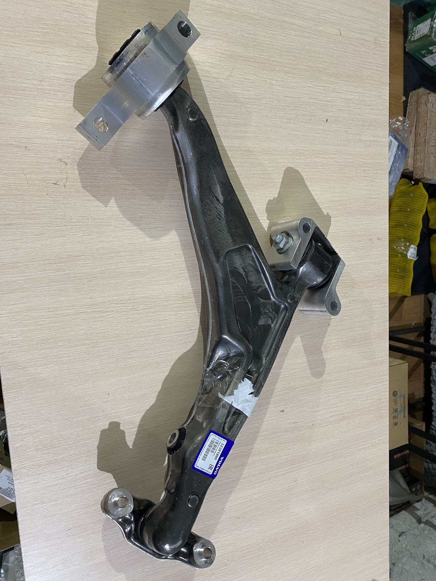передние рычаги на Volvo XC90 II 2016-2023 — FranceParts на DRIVE2