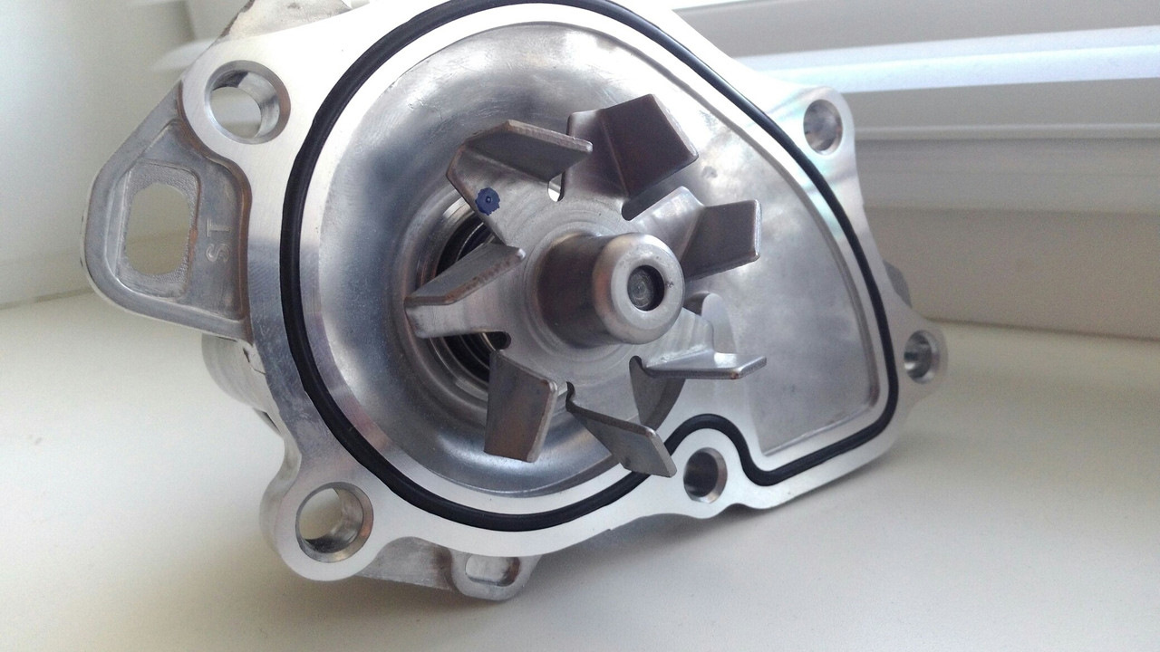 Помпа Toyota Rav4 2006 1 AZ-FE — Toyota RAV4 (III), 2 л, 2006 года ...