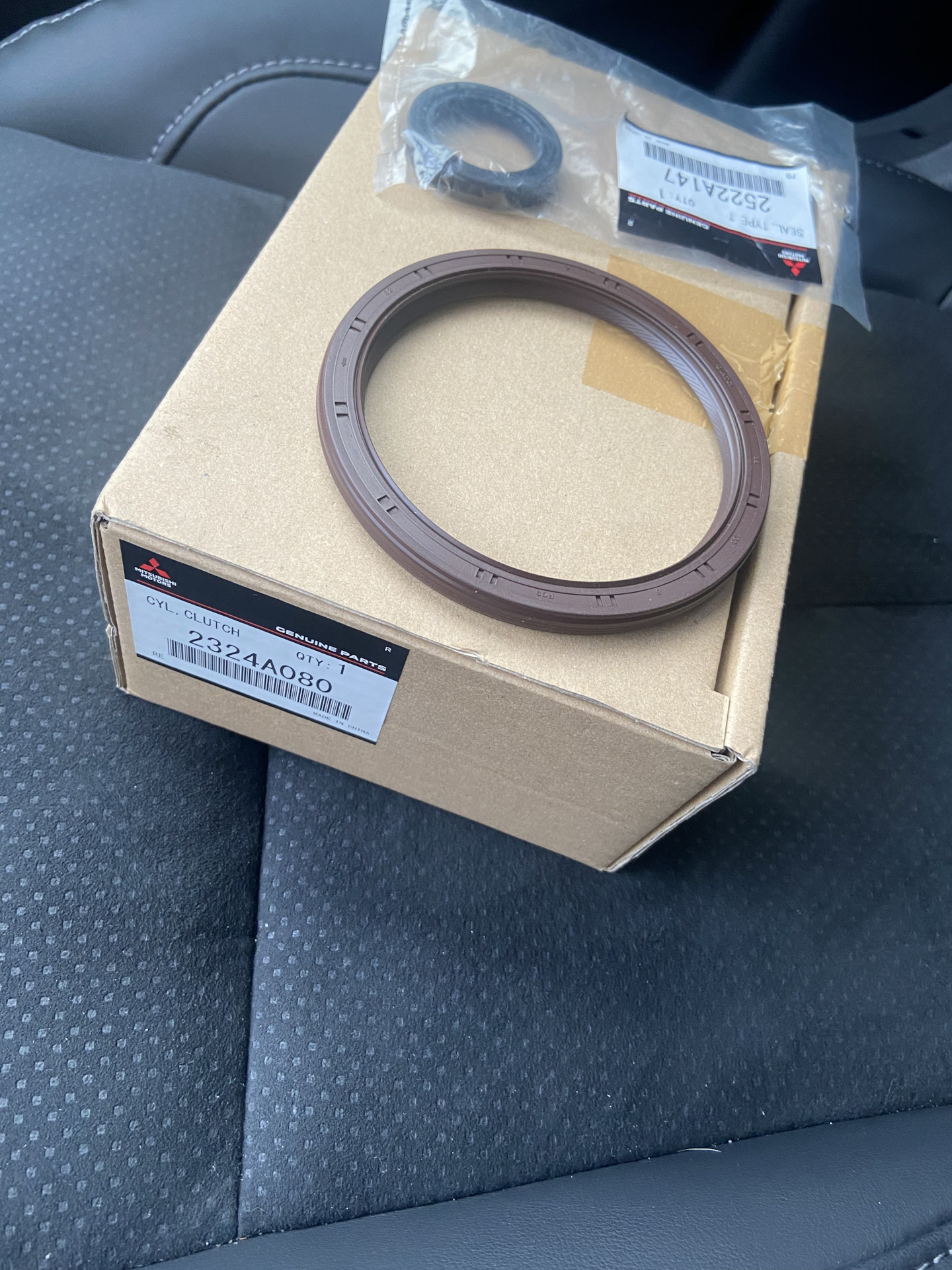 Замена сальников — Mitsubishi Lancer X, 1,8 л, 2008 года | плановое ТО ...