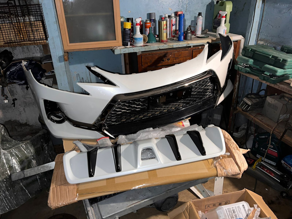 Диффузор Rowen пост продажи — Toyota Mark X (GRX130), 2,5 л, 2013 года ...