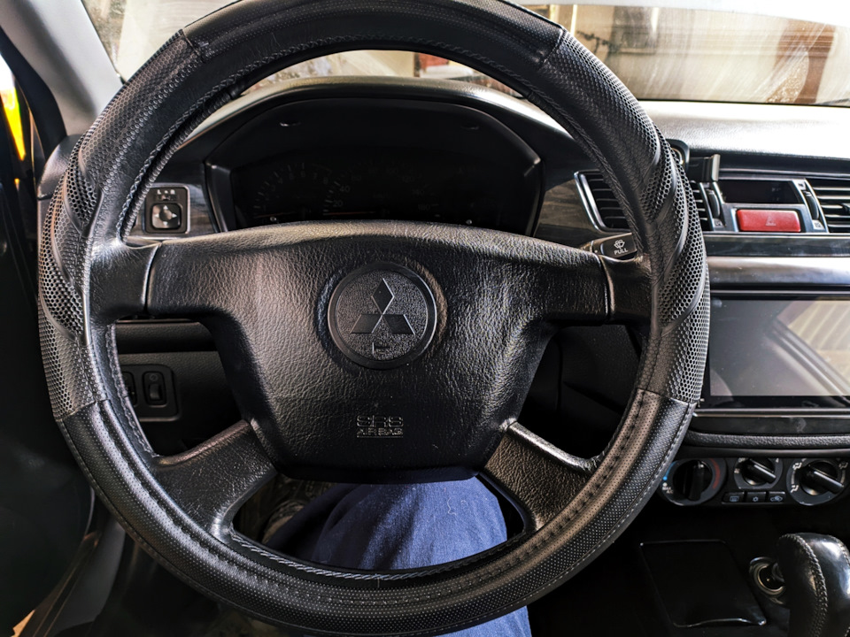 Руль Momo Lancer IX 2.0 Sport — Mitsubishi Lancer IX, 1,6 л, 2005 года ...