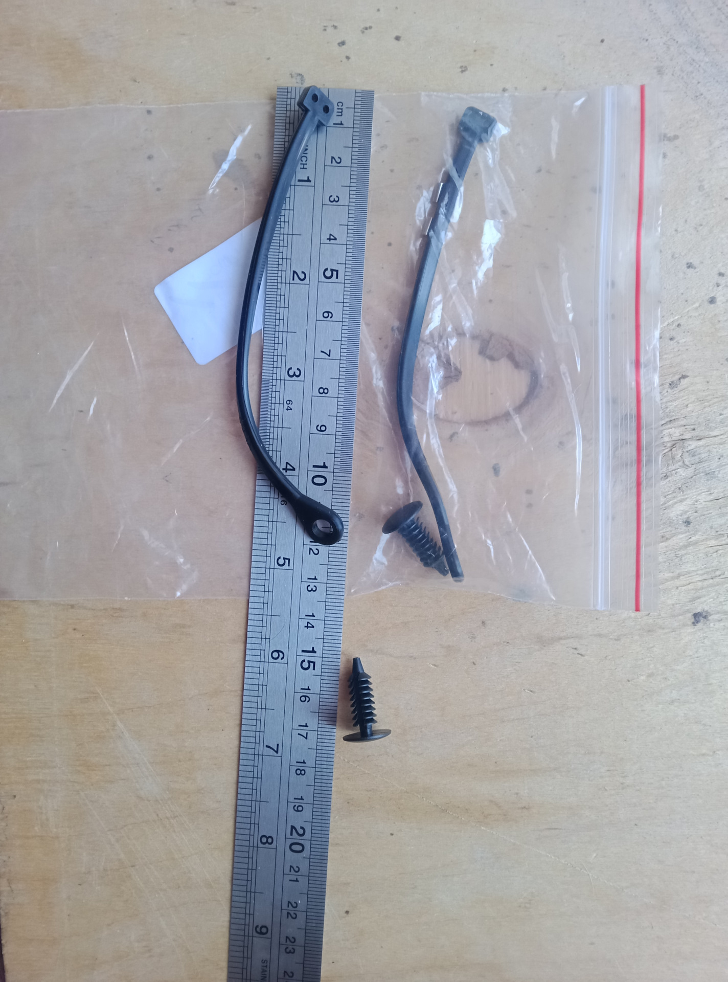 Замена поводка/шнурка/резинки на крышке бензобака — Skoda Octavia A5 ...