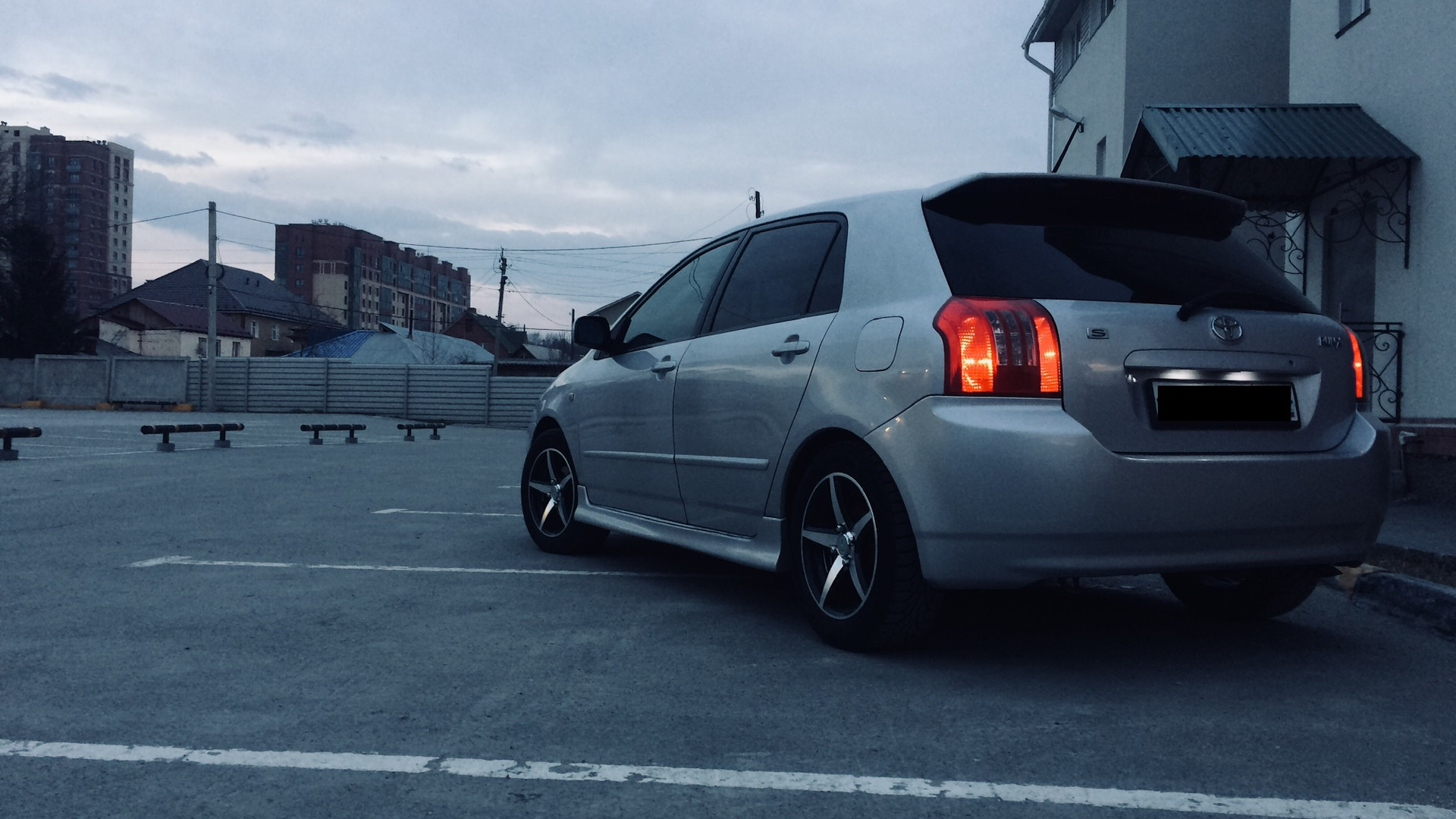 Toyota Corolla RunX 1.8 бензиновый 2002 | AL'PER на DRIVE2