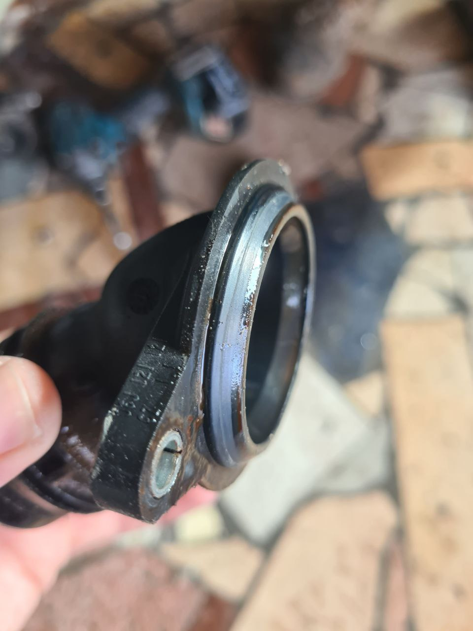 06J121121 Крышка VAG | Запчасти на DRIVE2