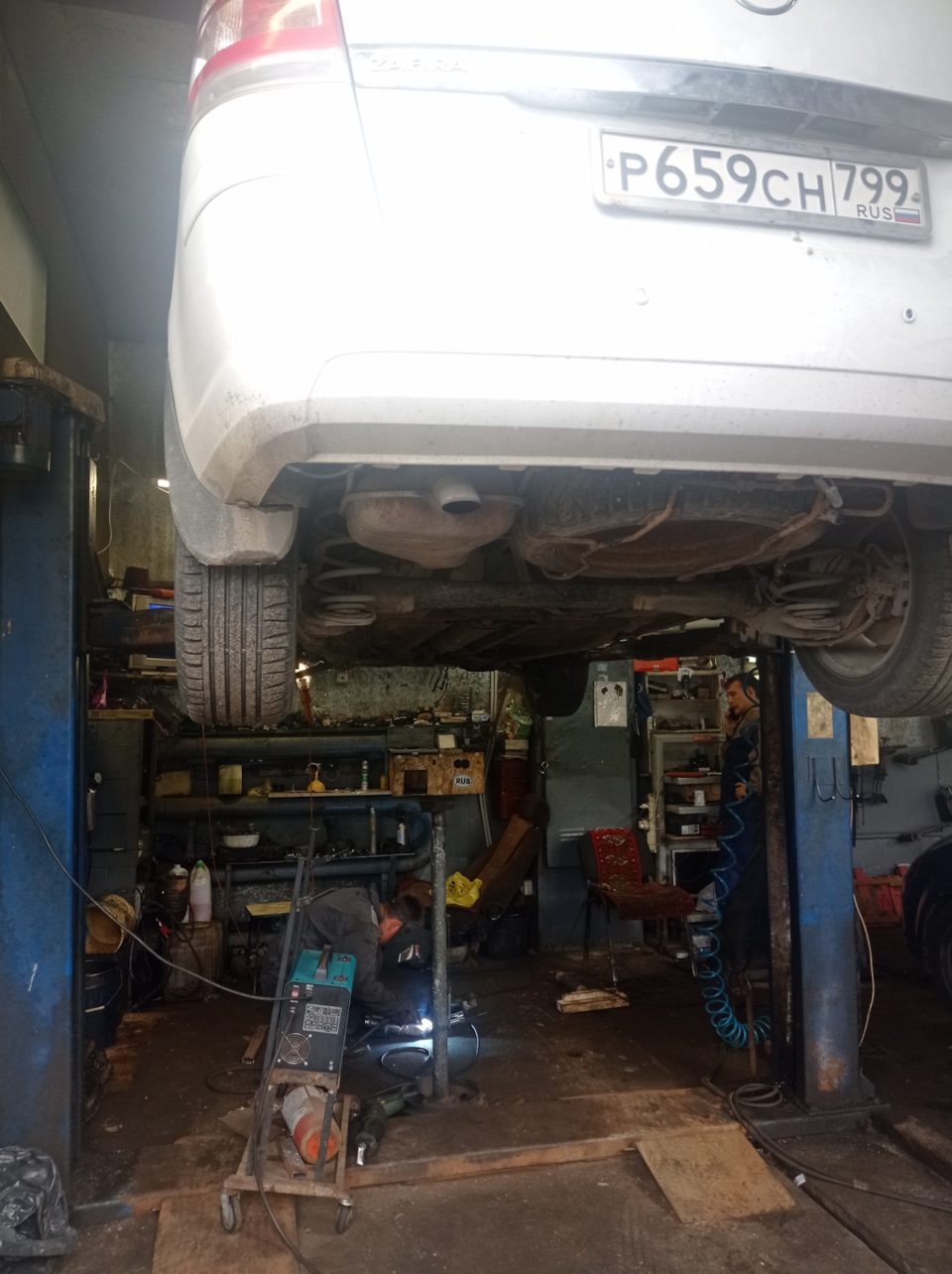 пердешь субаристы ликуют — Opel Zafira B, 1,8 л, 2011 года | поломка ...