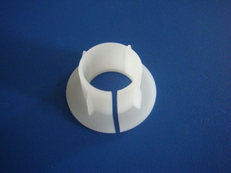 Любителям зафиксировать центрирующую втулку на рулевом валу ...