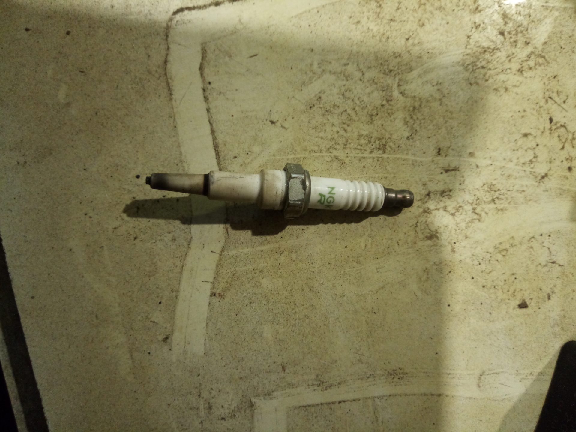 Про систему зажигания — Dodge Caravan IV, 3,3 л, 2003 года | своими ...