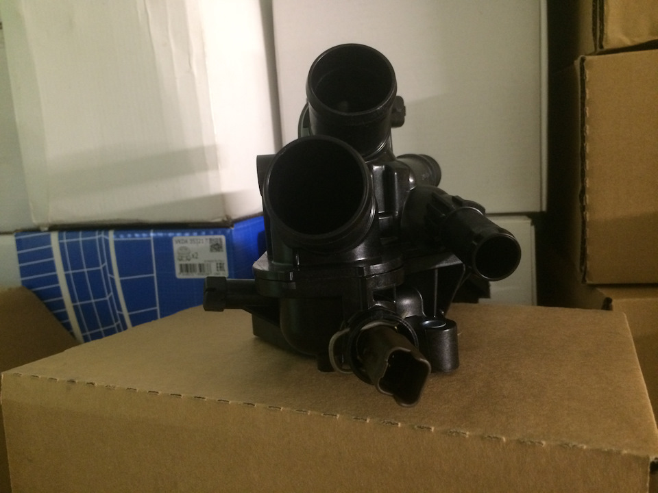 1336CC Термостат PSA 308, 3008 1.6VTi, 1.6THP 16V Peugeot Citroen ...