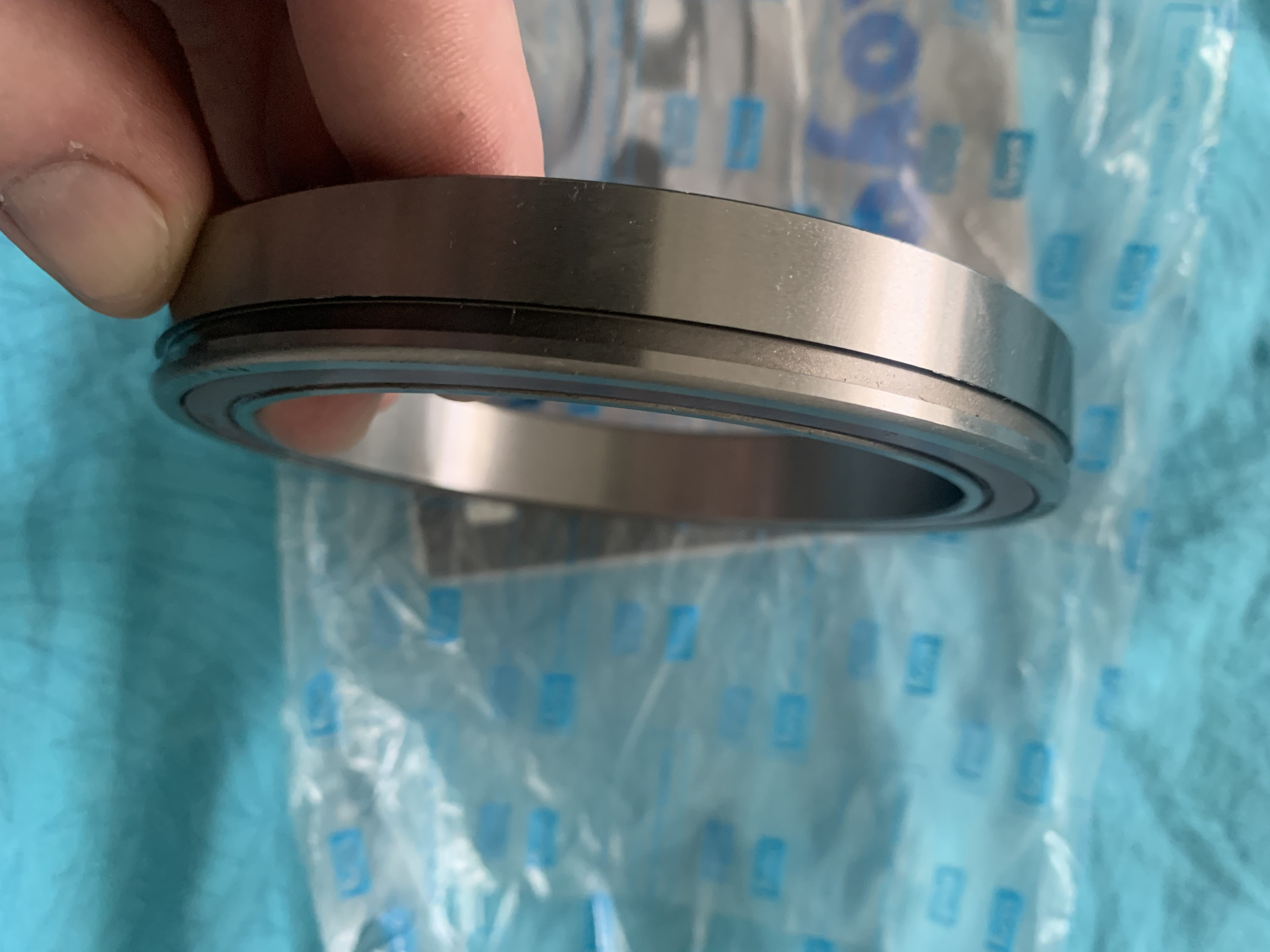 Подшипник Koyo 9036395003 — Toyota RAV4 (III), 2 л, 2009 года ...