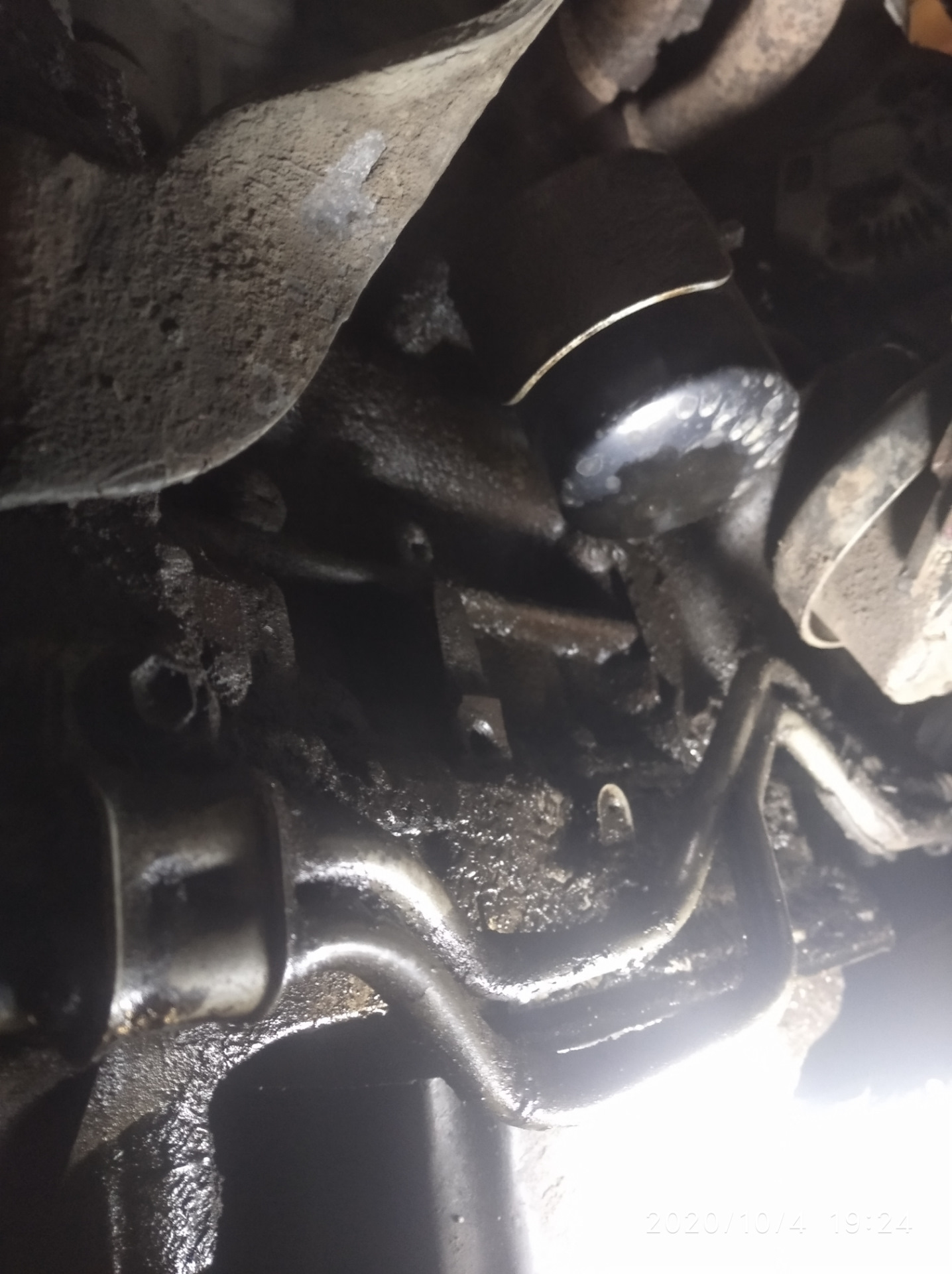 Замена прокладки на корпусе масленного фильтра. — Toyota Land Cruiser ...