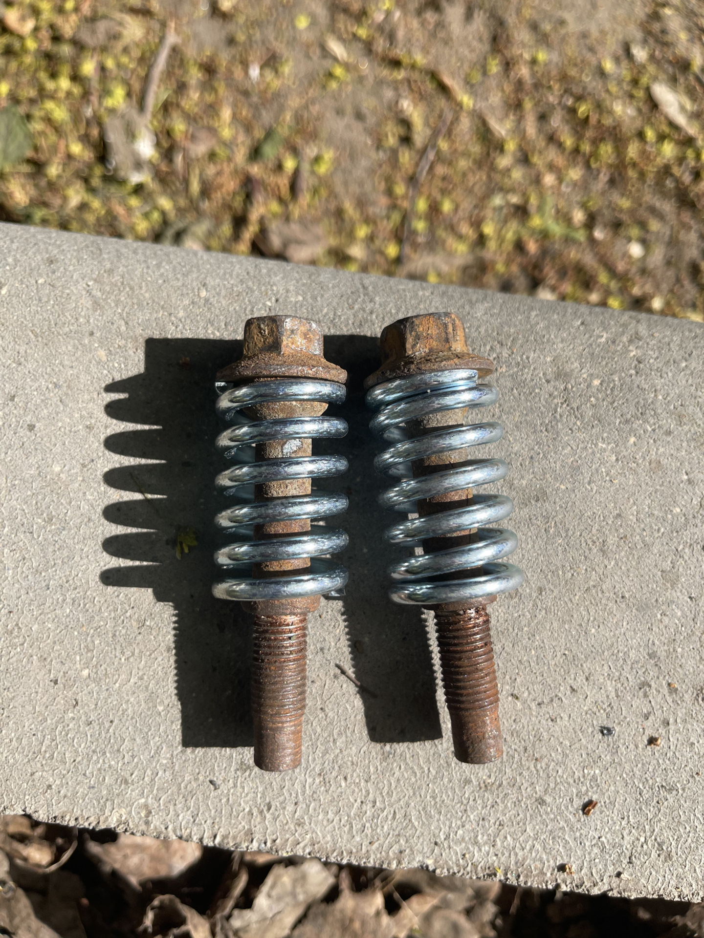 Замена задней прокладки глушителя ) — Mitsubishi Outlander XL, 2 л ...