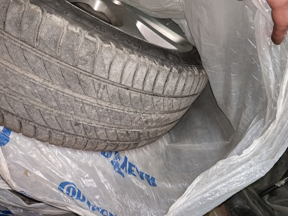 Шины летние Michelin 225/40 R18, литые диски OEM mazda 7,5Jx18 ET60 ...