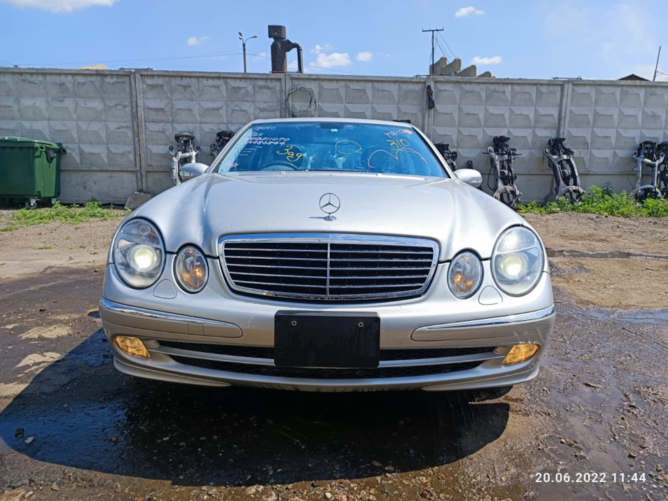 Разбираем MERCEDES E500 W211 — ДакАвто на DRIVE2