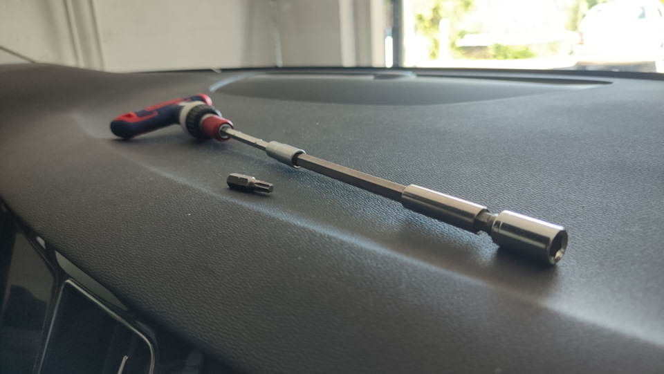 #139. Доп. Оборудование: Охлаждаемый перчаточный ящик. — Volvo V60 ...